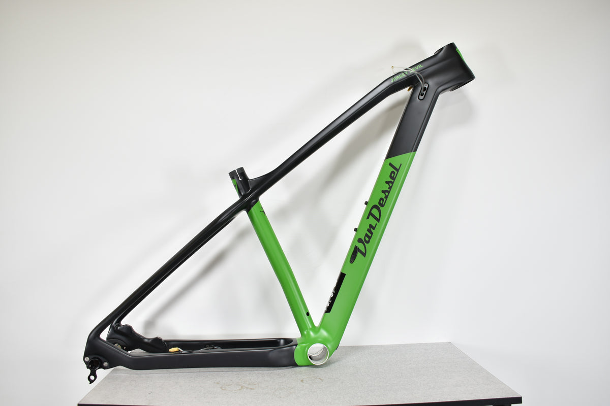 Van Dessel Cycles | Closeouts |Jersey Devil Small Carbon Fiber Hardtail MTB